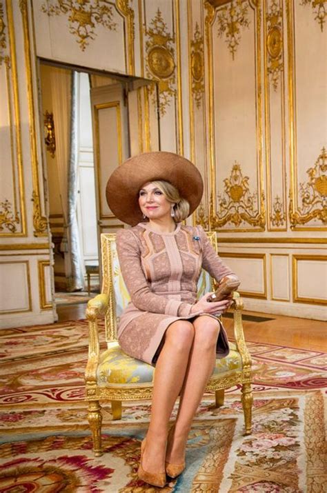 Reine Maxima des Pays Bas sous les ors de la République