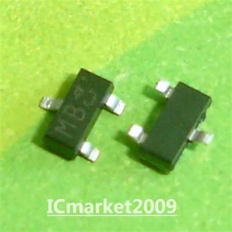 10 PCS KTC2875BRTK SOT23 KTC2875 KTC2875 B RTK P Epitaxial NPN