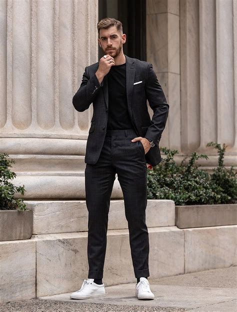 Stylish Ways To Wear A Suit With A T Shirt Artofit