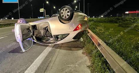 Incidente Nella Notte Sulla Pontina Si Ribalta Con L Auto Ferita Una