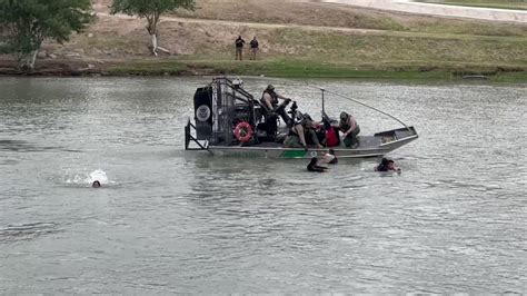Bill Melugin On Twitter Two U S Border Patrol Boats Had To Come