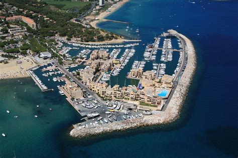 Location de bateaux et jet ski à Bormes les Mimoses Alex Boats