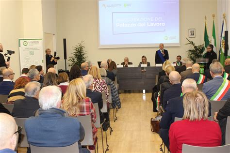Inaugurato In Via Tommaso Grossi A Monza Il Palazzo Del Lavoro Della