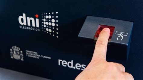 Cómo usar el DNI electrónico correctamente paso a paso