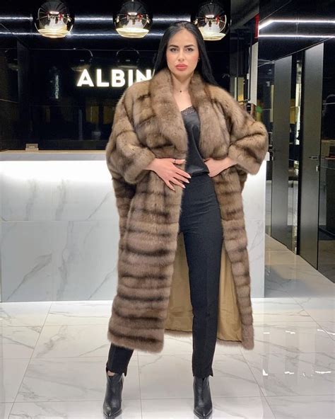 Pinterest Fur Fashion Fashion Fur Coat