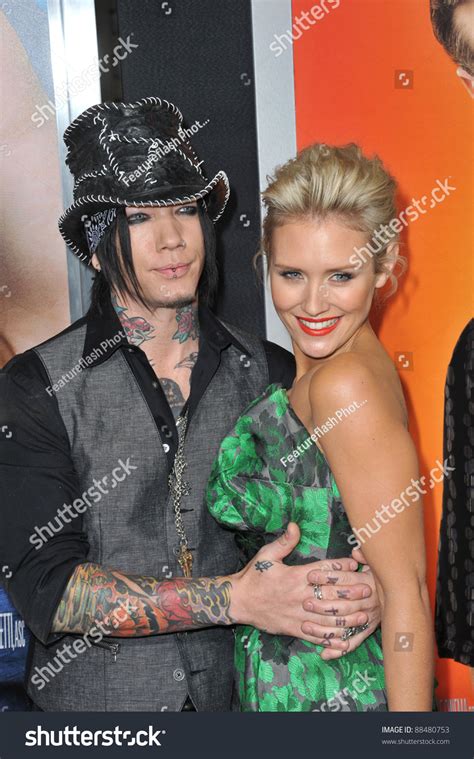 Nicky Whelan Hall Pass Coffee