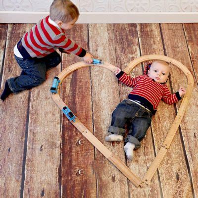 20 imágenes que demuestran la alegría de tener hermanos