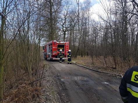OSP Knurów Pożar trawy przy ul Książenickiej IKNW iKnurów pl