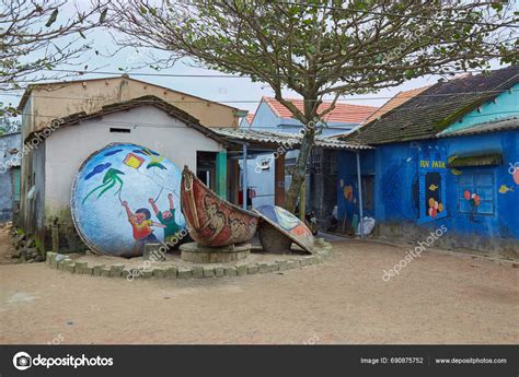 Eye Catching Murals Tam Thanh Mural Village Vietnamese Korean Artists