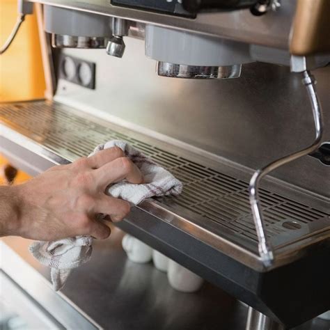 Comment détartrer correctement votre machine à café BRITA