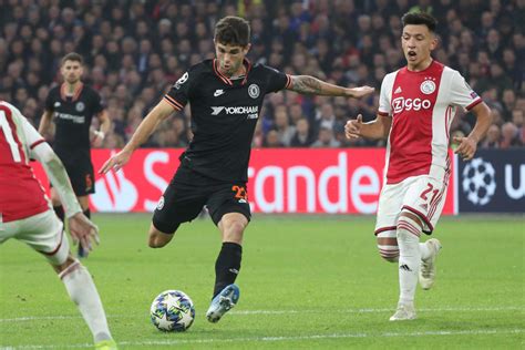 Soccer World Reacts To Today S Christian Pulisic Decision The Spun