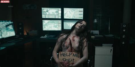 Soma Pysall Nue Dans Beat