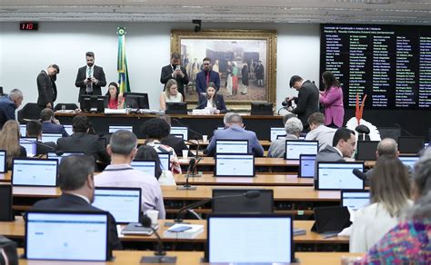 Chuvas no RS CCJ da Câmara aprova aumento de pena para estelionato em