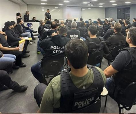 Polícia Civil deflagra operação Desmanche e prende nove pessoas pelos