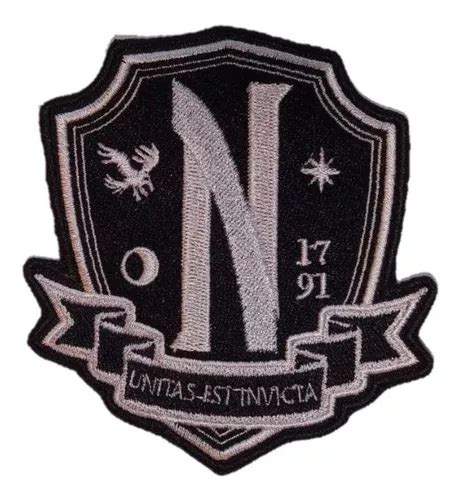 Parche Aplique Bordado Escudo Merlina Addams Nevermore Gris En Venta En