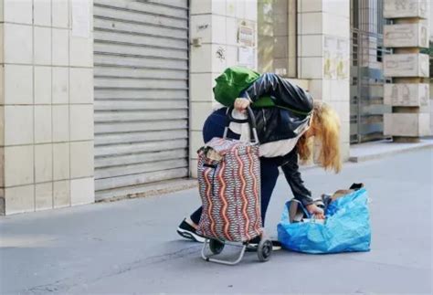 Tribune Projet de loi plein emploi qui sintéresse aux femmes CIDFF