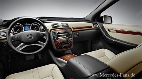 Große R Neuerung Mercedes stellt Facelift der R Klasse W251 vor