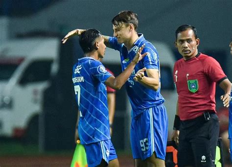 HASIL AKHIR FULL TIME Persib Vs Bhayangkara FC MENANG SIAPA Cek Skor