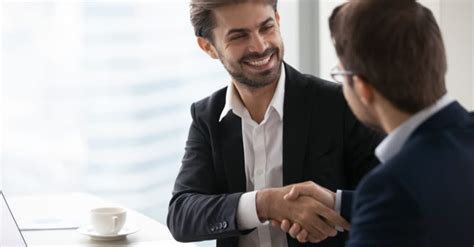 Devenir Business Developer Missions Salaire Et Formation