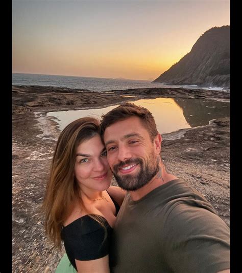Foto Depois Da Separa O Rafael Cardoso Assumiu Namoro A