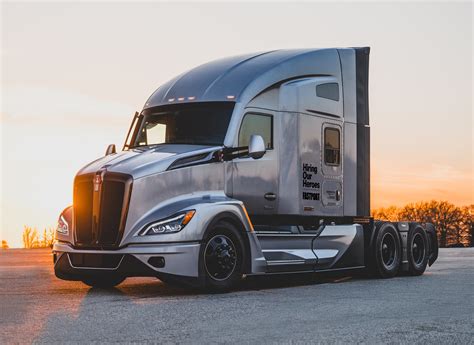 Kenworth Donates T Signature Edition Anniversary Truck As