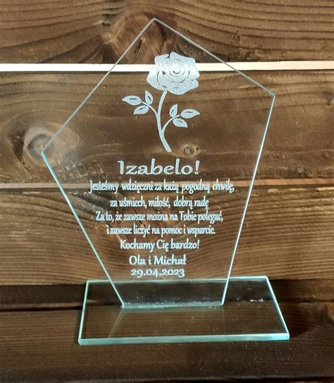 Statuetka Szklana Z Grawerem Na Prezent Projekt Allegro Pl