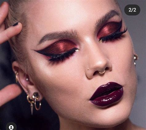 Pin By Gabriela Galleguillos On Graphic Makeup Eyes Dark Makeup Rock
