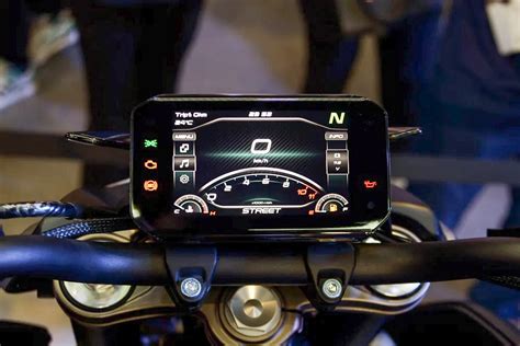 Makina Moto Show Cfmoto Ph Launches The Nk Visor Ph