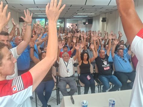Trabalhadores Dos Transportes Aprovam Por Unanimidade A Pauta De