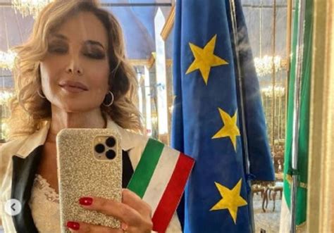 Barbara DUrso Fuori Da Mediaset La Sorella Daniela La Difende