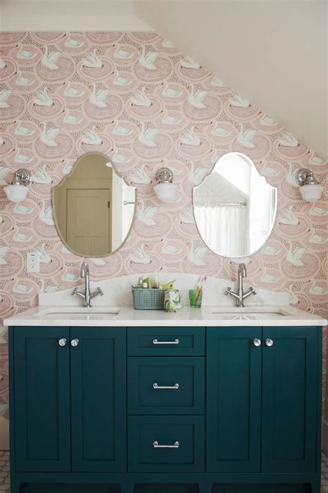 5 Creative Small Bathroom Wallpaper Ideas For A Bold Makeover Joseph