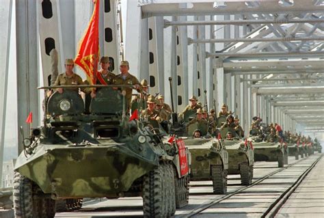 26 de diciembre de 1979 La Unión Soviética comienza su invasión en