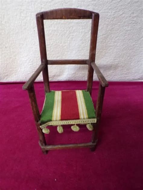 ANCIENNE PETITE CHAISE en bois pour poupée haut 30 cm assise 13 X 12