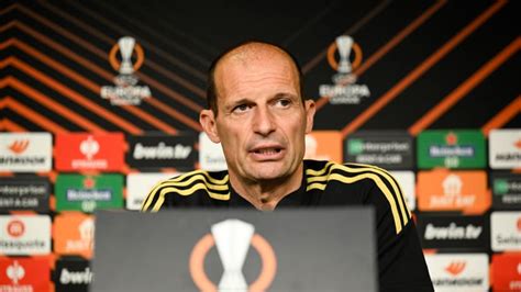 Allegri E Danilo Servir La Migliore Versione Della Juve Juventus