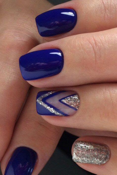 UÑAS PLATEADAS Diseños de Diferentes Colores y Estilos Elegantes
