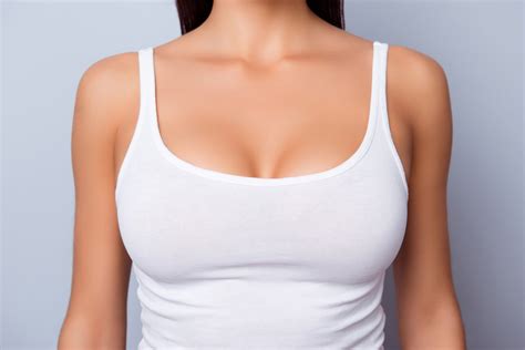 O Antes E Depois Da Mamoplastia Confira Dr Jorge Moulim