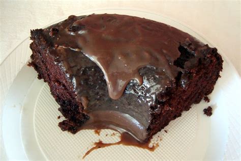 Bolo De Chocolate Simples E Bem Fofinho Para Seu Lanche