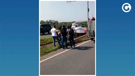 A Gazeta Capotamento Deixa Uma Pessoa Morta Na Rodovia Do Sol Em Vila