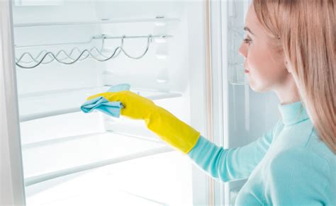 Mezcla Casera Para Eliminar Los Malos Olores De Tu Refrigerador