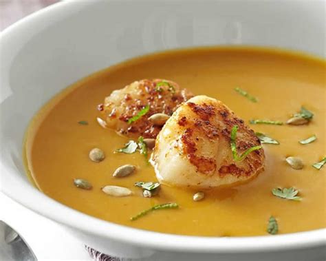 Noix de Saint Jacques et crème de potiron Un vrai délice