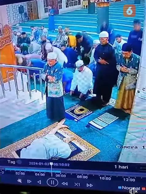 Pimpin Salat Subuh Imam Masjid Jami Al Ula Balikpapan Meninggal Saat