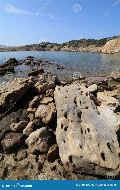 Gestohlener Naturistensteinstrand Auf Der Insel Rab Fkk Stockbild Bild Von Ferien Insel