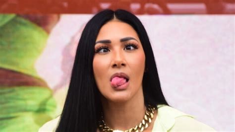 Foto Simaria Esbanja Sensualidade E Poder Em Looks Purepeople