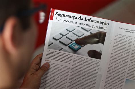 Leitura Homem Lendo Revista Foto Gratuita No Pixabay Pixabay