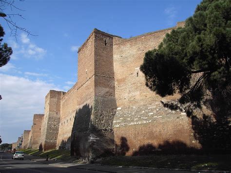Le mura di Roma Il patrimonio di architettura fortificata della Città