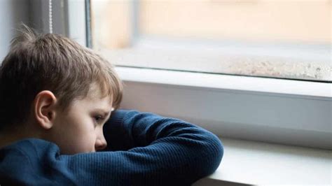 Consecuencias del abandono paterno en los hijos Su Médico