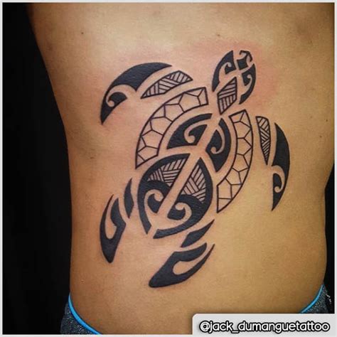 Maori Tattoo Guida Completa Con Oltre 40 Idee Per Il Tuo Tatuaggio