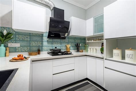 U Shaped Modular Kitchen Design With Aluminium Profile Shutter Units