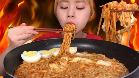 Mukbang Mie Goreng Pedas Keju Mozarella YouTube