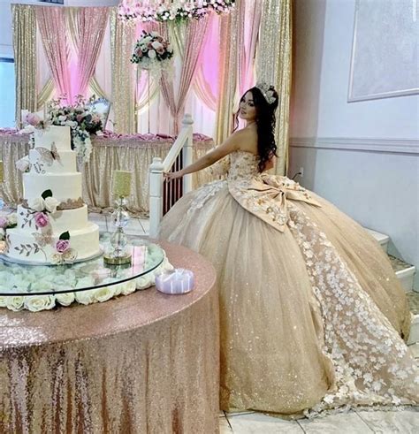 Pin by Aguita De Limon on Guardado rápido Quince dresses Champagne